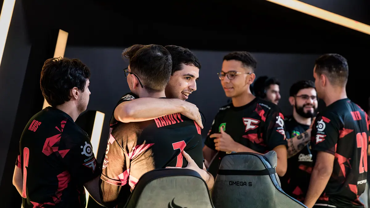 FaZe Clan assume liderança isolada na segunda semana de BLAST R6: Liga ...