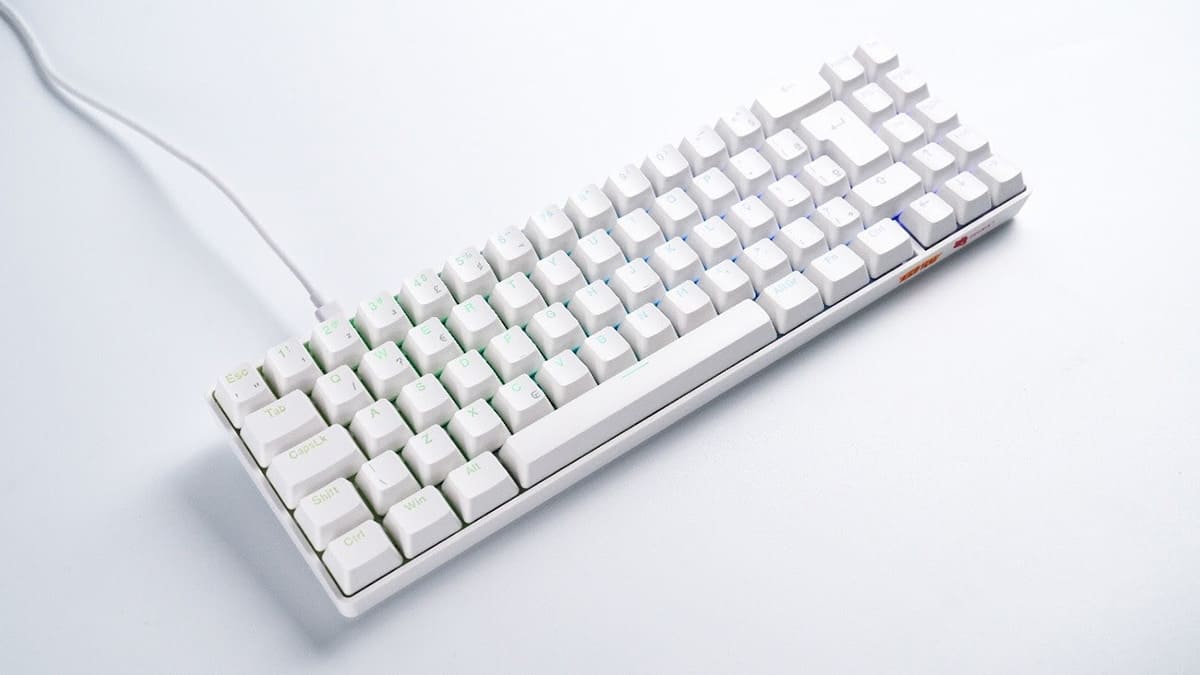 Tec Toy amplia linha gamer Zeenix com joystick, mouse e dois teclados ...